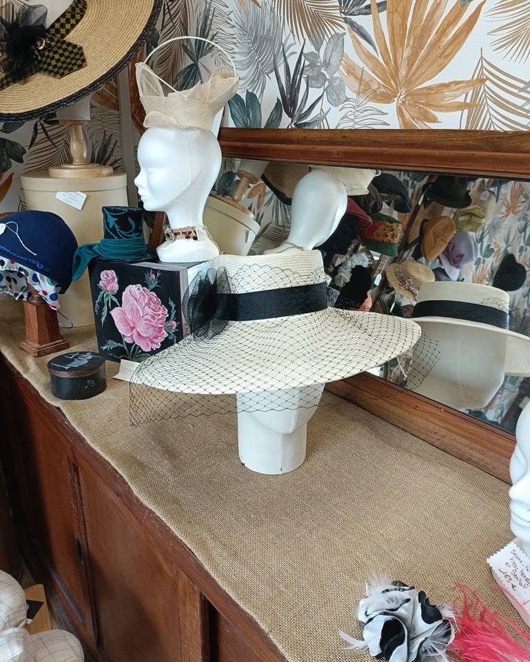 Création Claire Coffinet - L'atelier des modistes | Fédération des ...